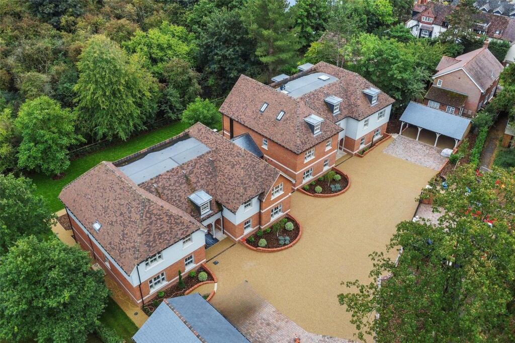 2 bedroom apartment for sale in Forest Heights, High Lane, Stansted ...