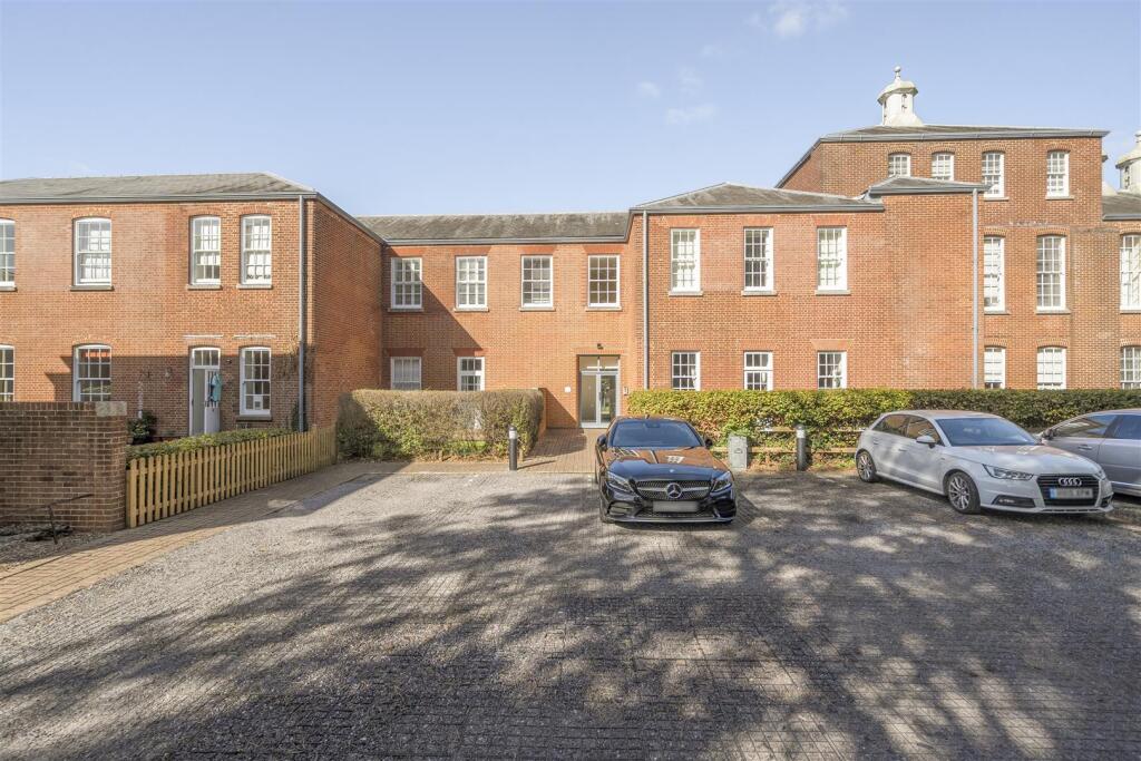 2 bedroom apartment for sale in Knowle Avenue, Fareham, PO17