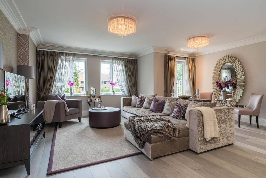 2 bedroom apartment for sale in Penn Road, Knotty Green, HP9