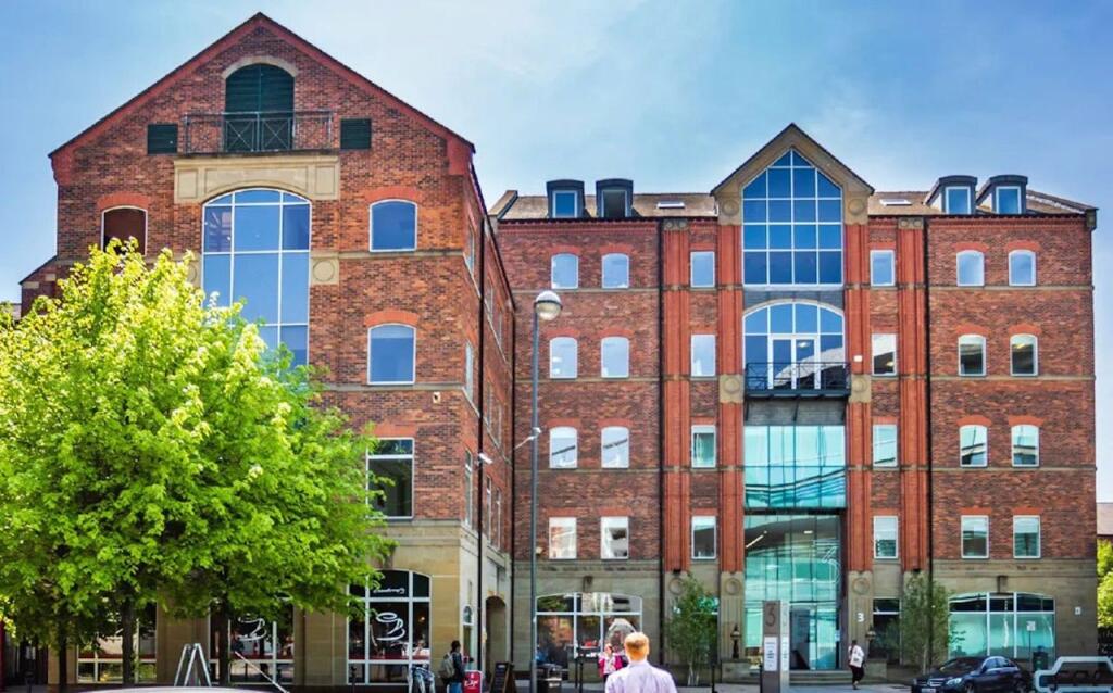 Office to lease in 3 Embankment, Sovereign Street, Leeds, LS1 4BJ, LS1
