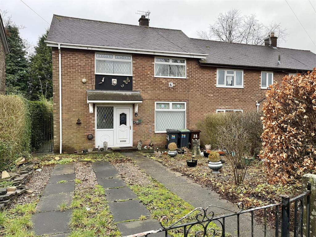 3 bedroom end of terrace house for sale in Etherow Way, Hadfield ...