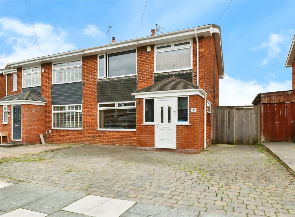 3 bedroom semi-detached house for sale in Gwendoline Close, Thingwall ...