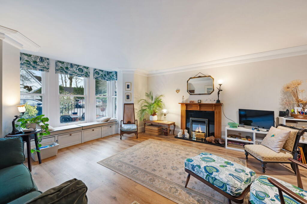 2 bedroom duplex for sale in Elton Vale Road, Bury, BL8 2RZ, BL8