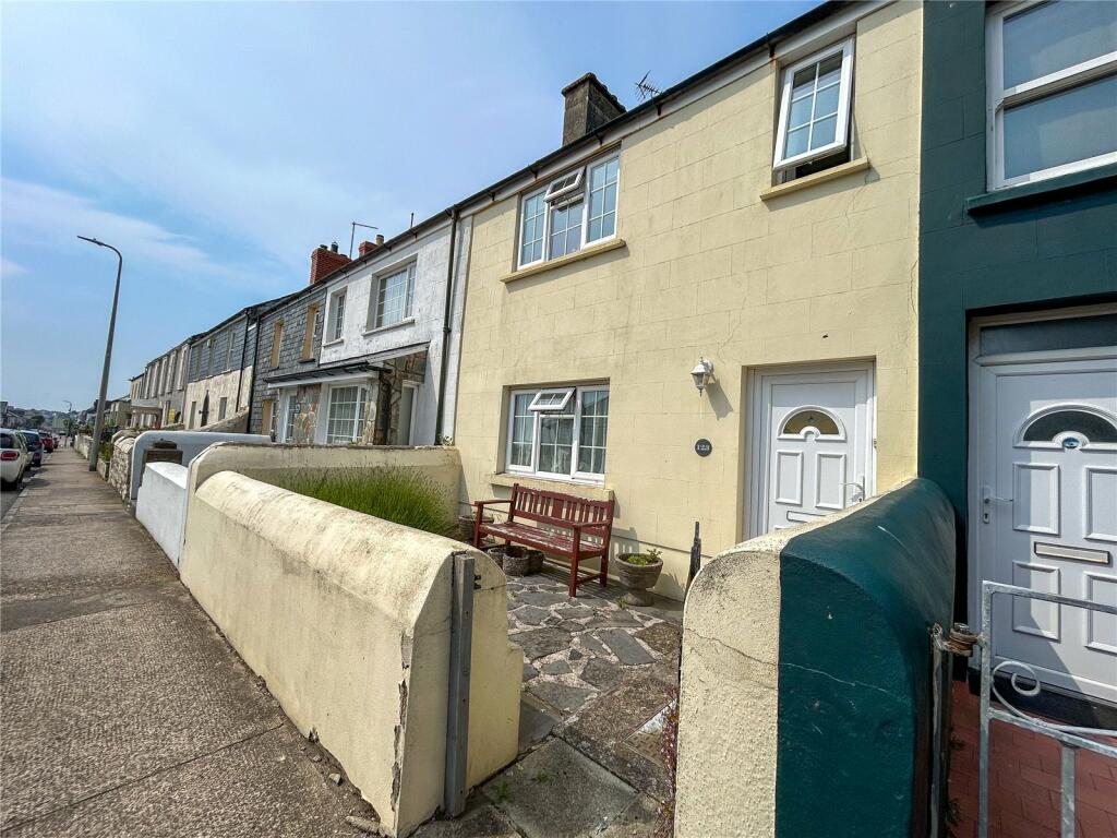 3 bedroom terraced house for sale in Charles Street, Milford Haven ...