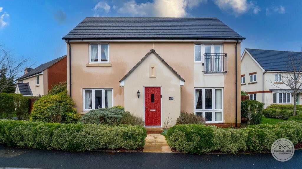 4 bedroom detached house for sale in Summer Meadow, Cranbrook EX5 7DF, EX5