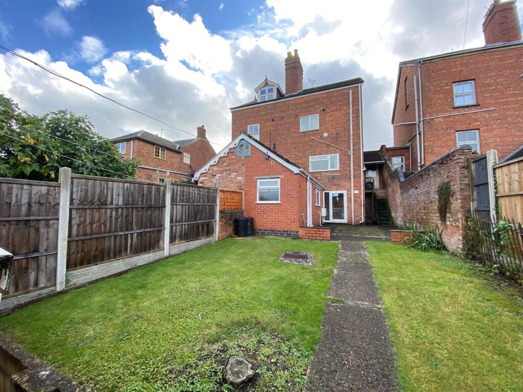 2 bedroom maisonette for sale in Lower Quest Hills Road, Malvern, WR14