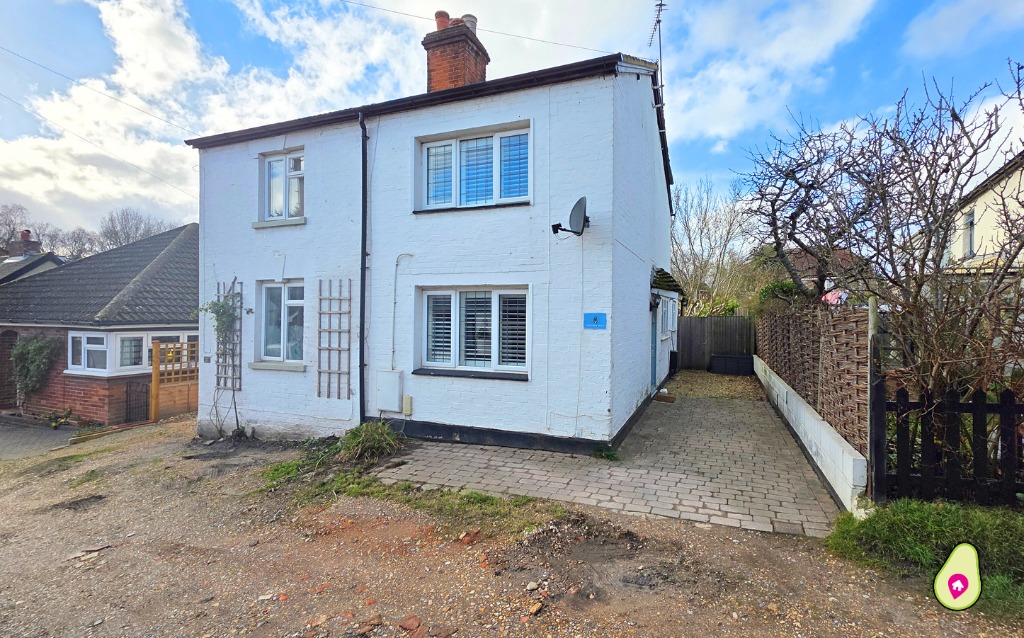 2 bedroom semi-detached house for sale in Newtown Road, Sandhurst ...