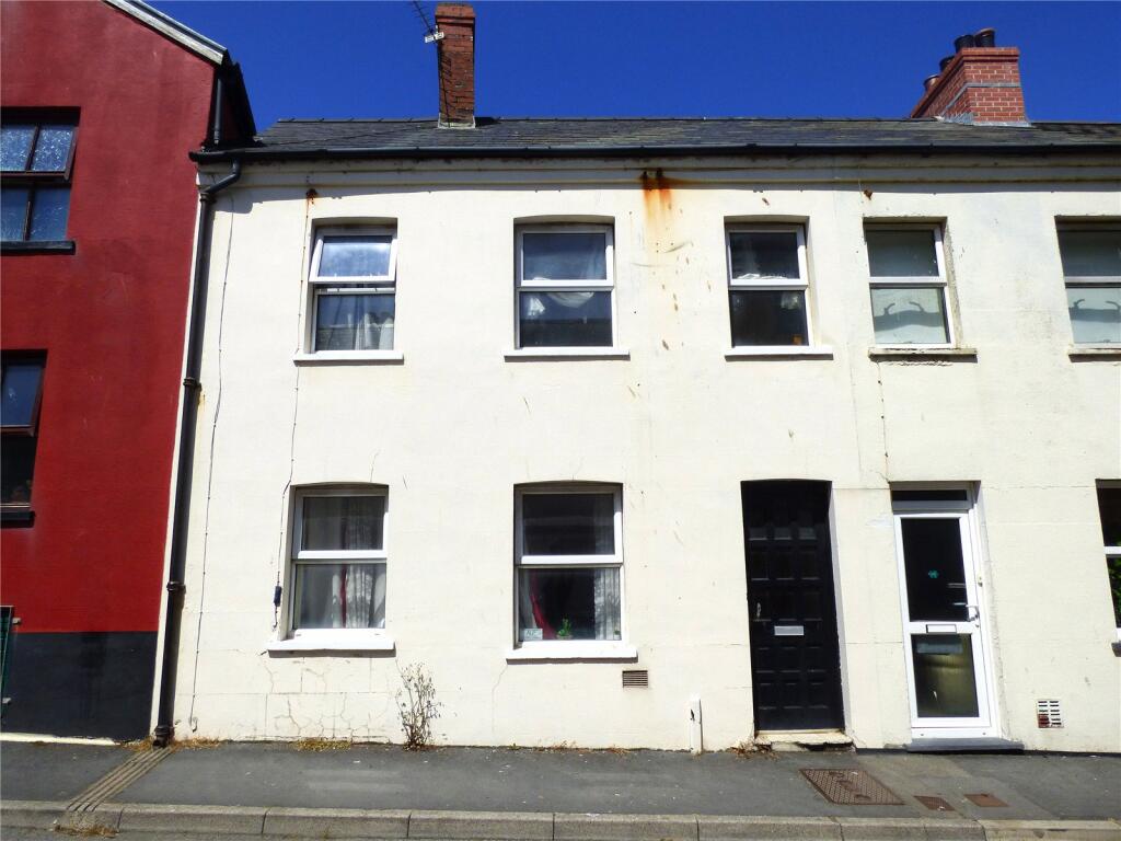 3 bedroom terraced house for sale in South Road, Aberystwyth ...