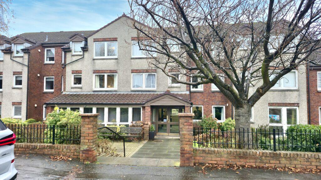 1 bedroom flat for sale in Springfield Court Bishopbriggs G64 1PN, G64