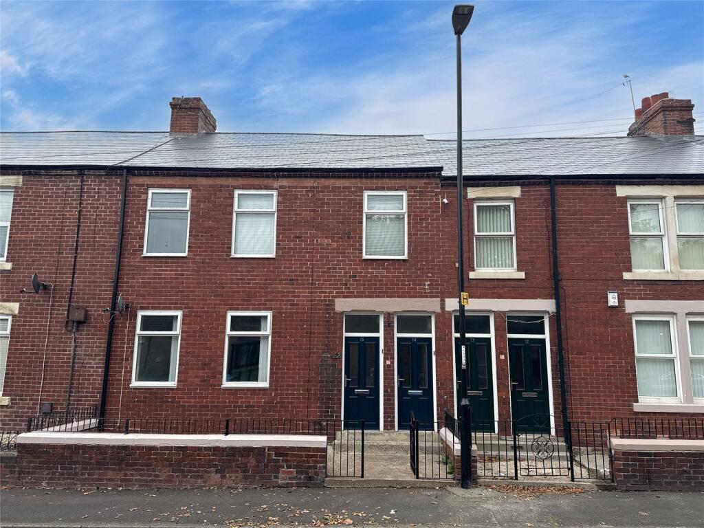 2 bedroom ground floor flat for sale in Musgrave Terrace, Washington, NE38