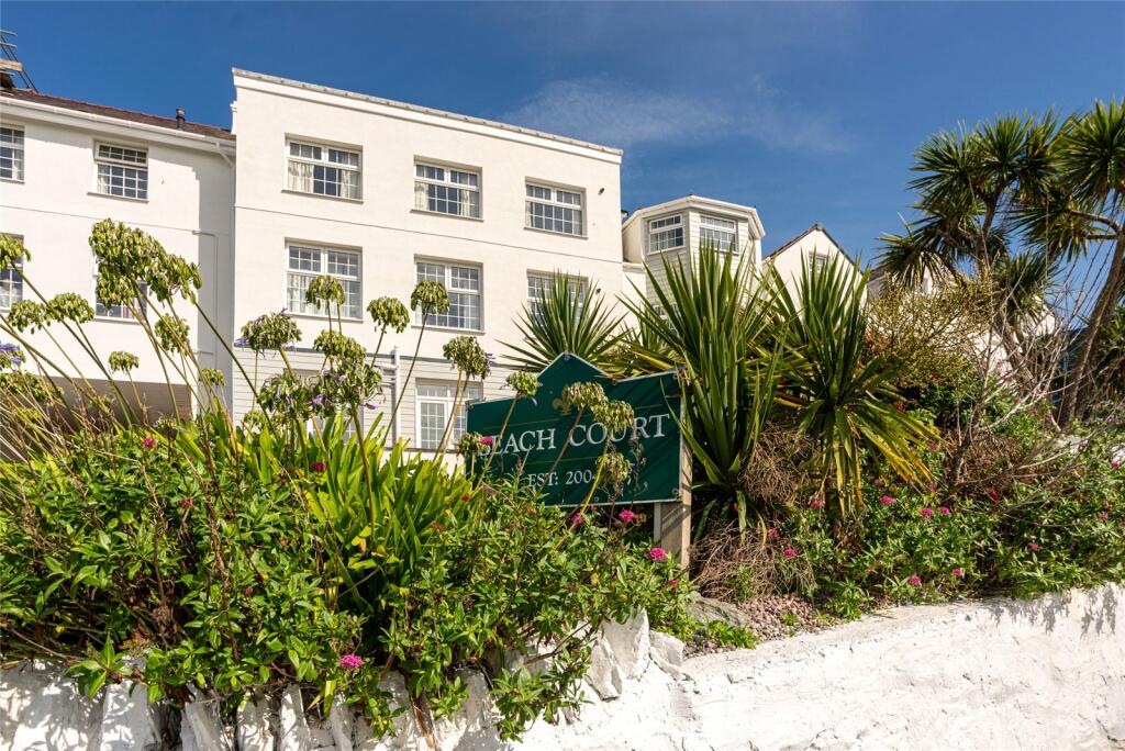3 bedroom apartment for sale in Lon St. Ffraid, Trearddur Bay, Holyhead ...