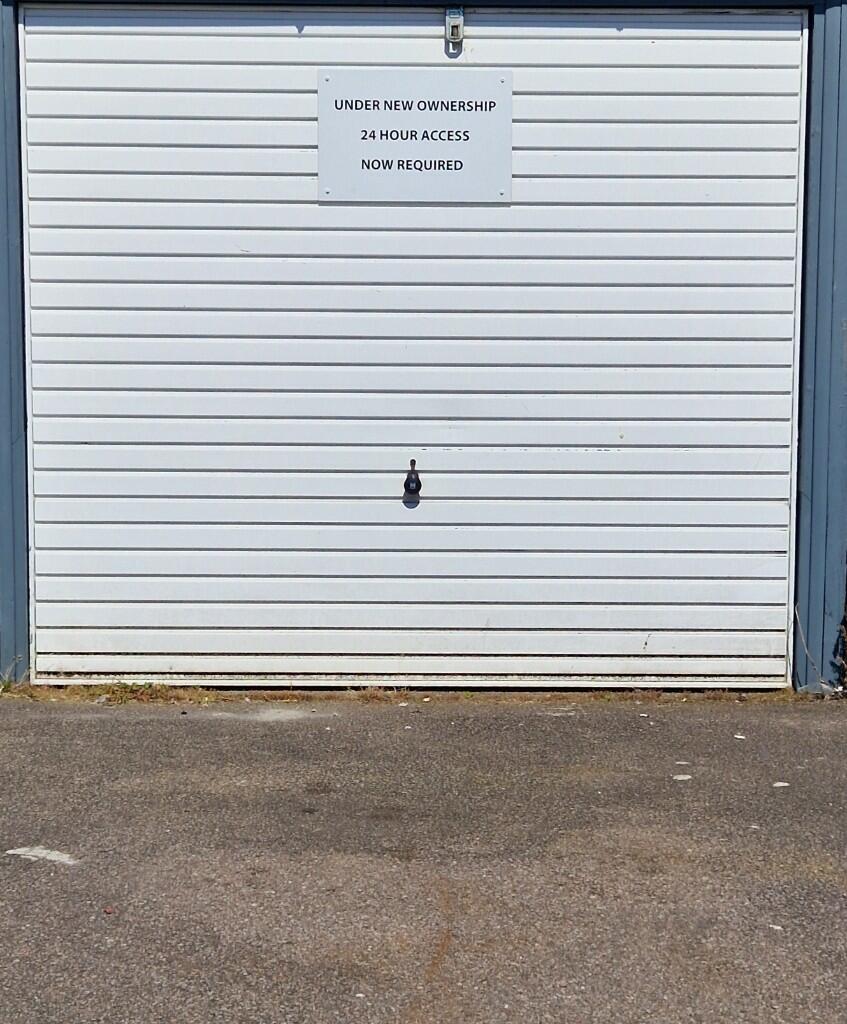Garage for rent in The Quadrant, St. Albans, Hertfordshire, AL4