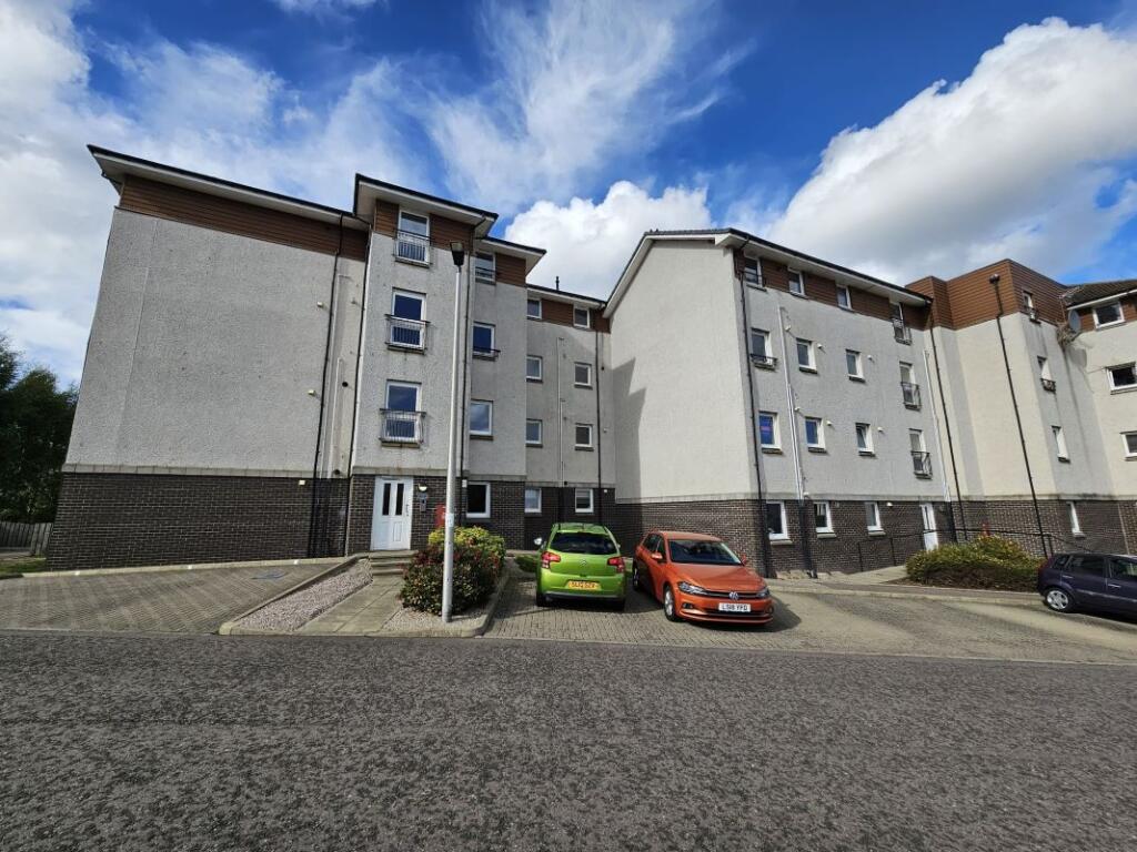 2 bedroom flat for sale in 47 Goodhope Park, Bucksburn, Aberdeen ...