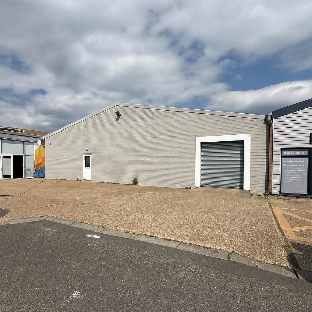Industrial park to lease in Unit 4, 16a Maple Road, Eastbourne, East ...