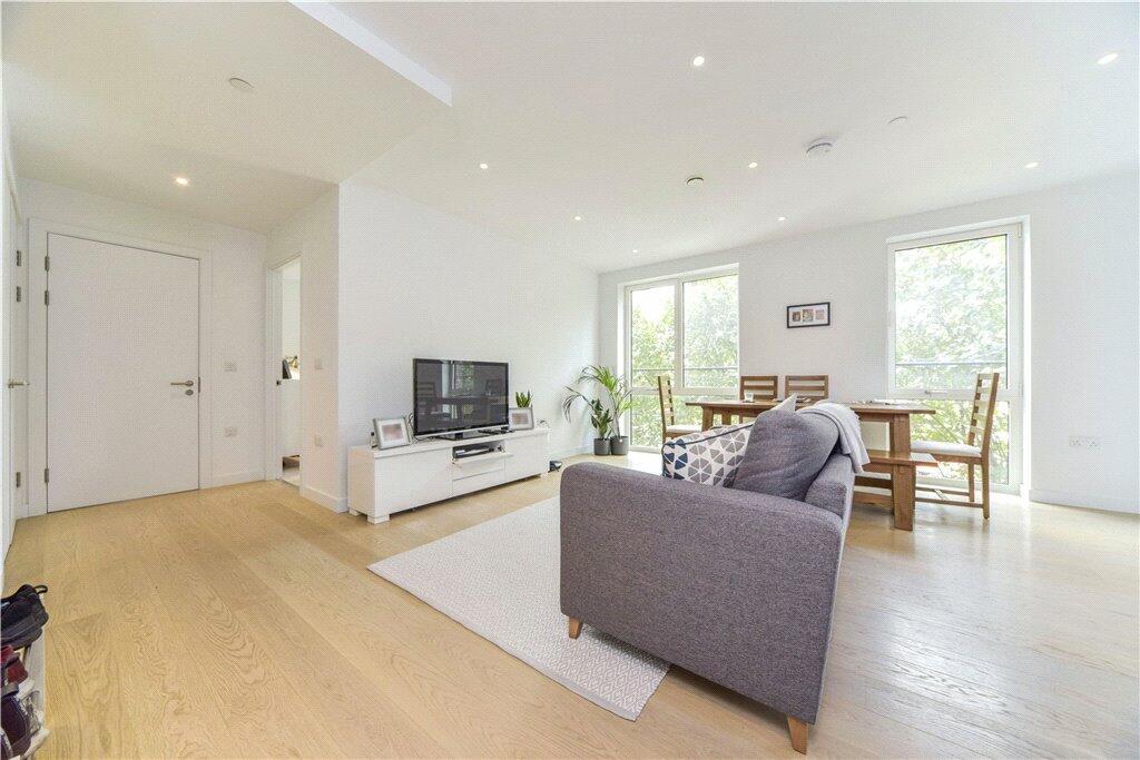 1 bedroom apartment for sale in Heygate Street, London, SE17