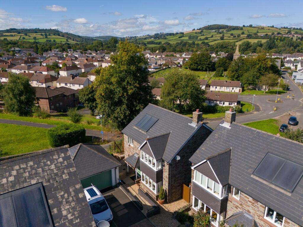 4 bedroom detached house for sale in St Davids Park, Llanfaes, Brecon, LD3