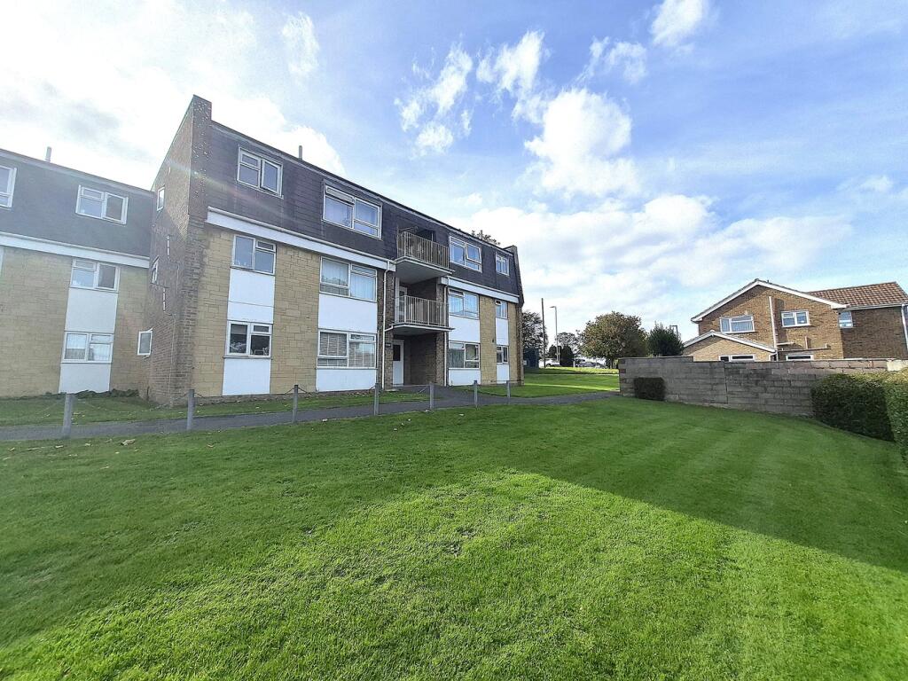 2 bedroom apartment for sale in Manton Road, Hamworthy , Poole, BH15