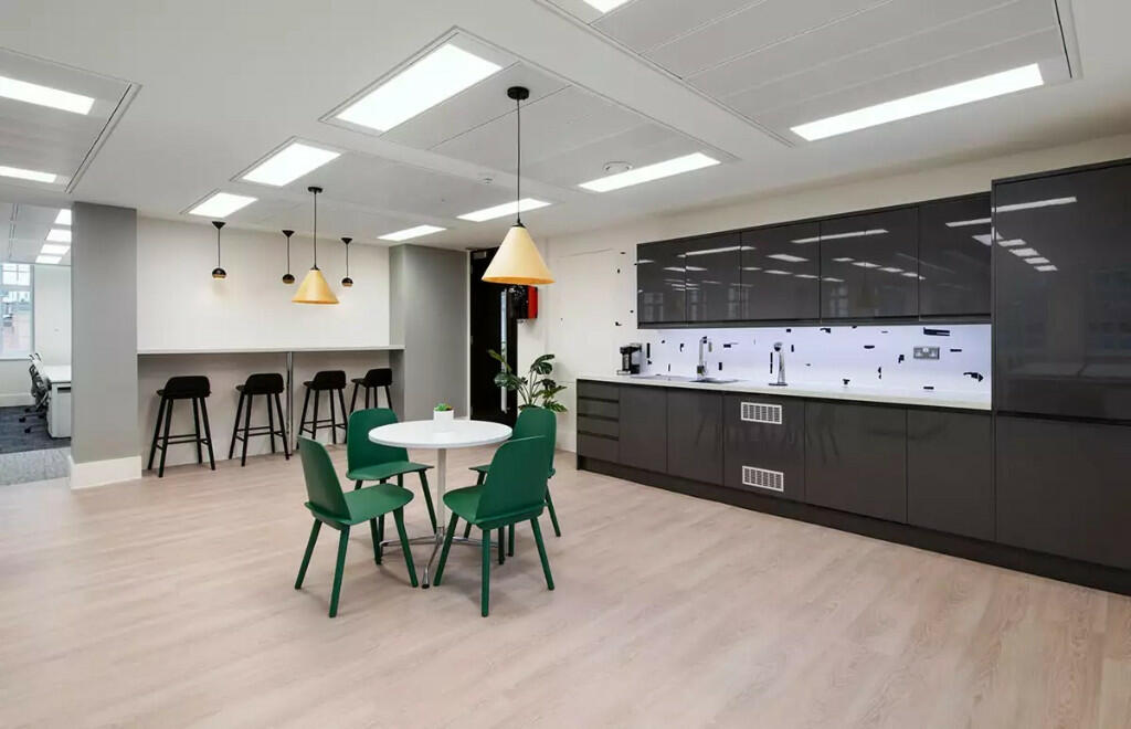 Office to lease in Minories, Aldgate, EC3N