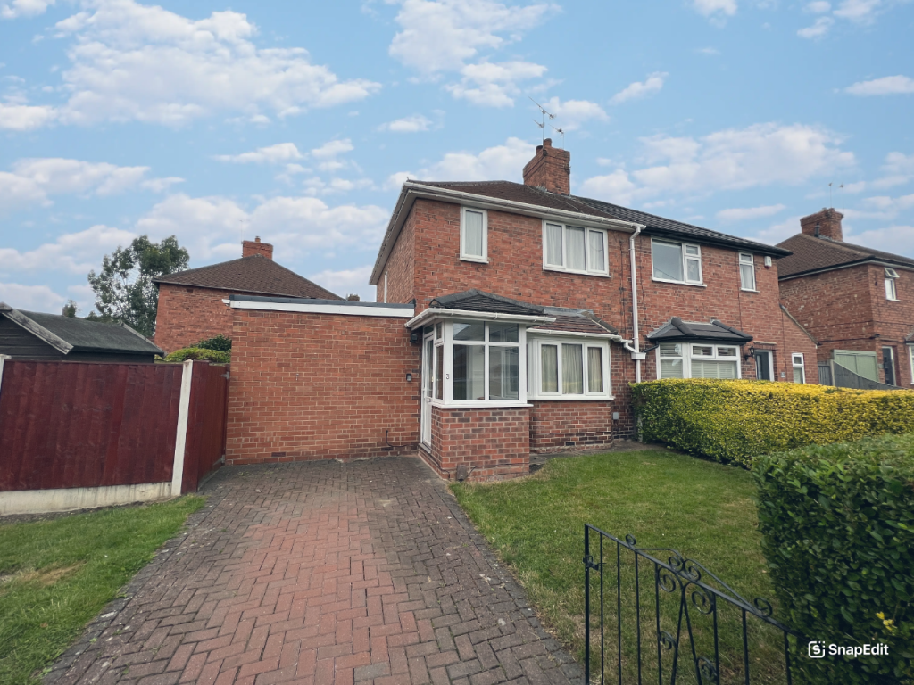 4 bedroom semi-detached house for sale in Ewell Road, Nottingham, NG8