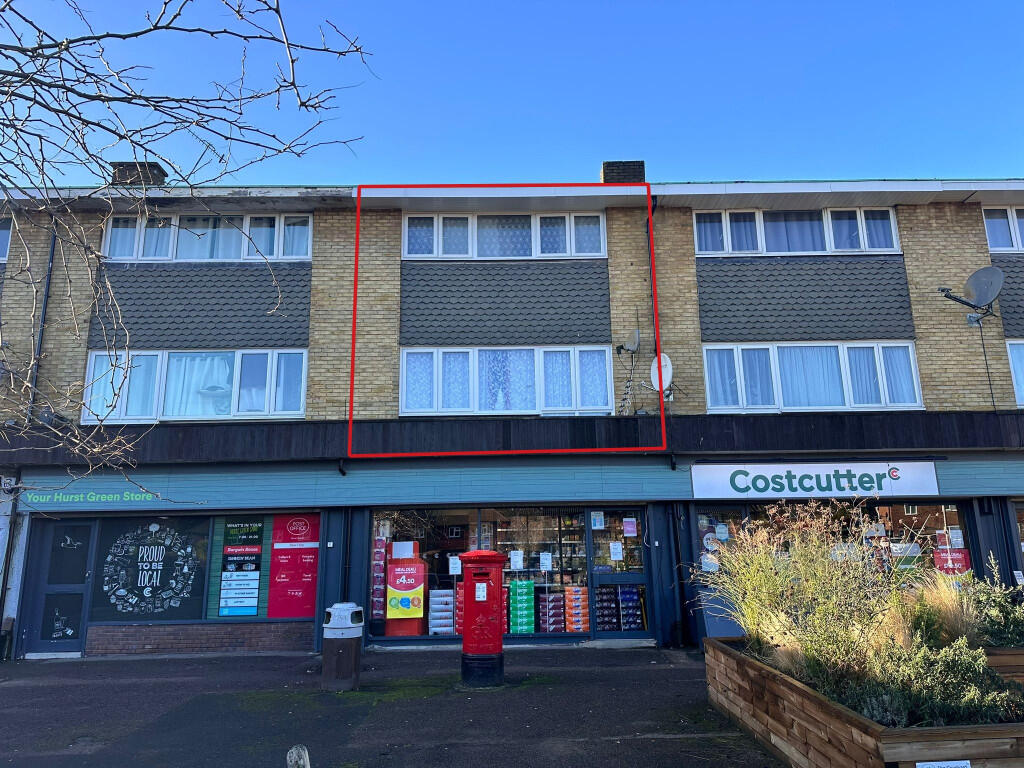 3 bedroom apartment for sale in 218a Pollards Oak Road, Oxted, Surrey, RH8