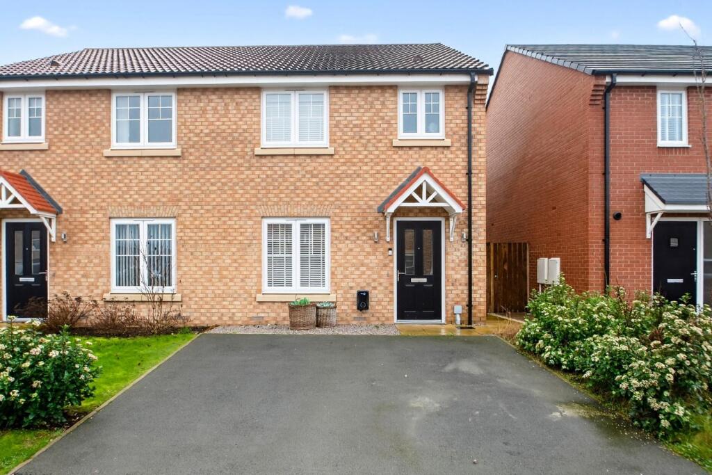 3 bedroom semi-detached house for sale in Stable Mews, Boroughbridge ...