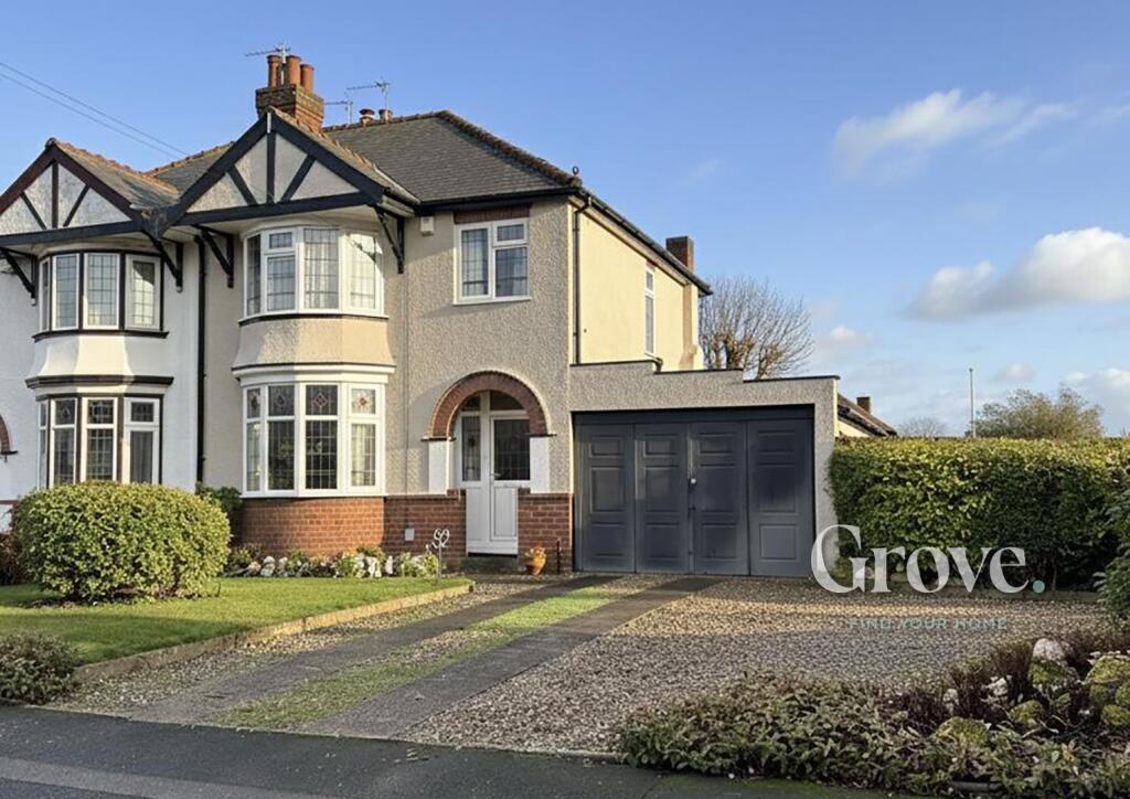 3 bedroom semi-detached house for sale in Shenstone Avenue, Halesowen, B62