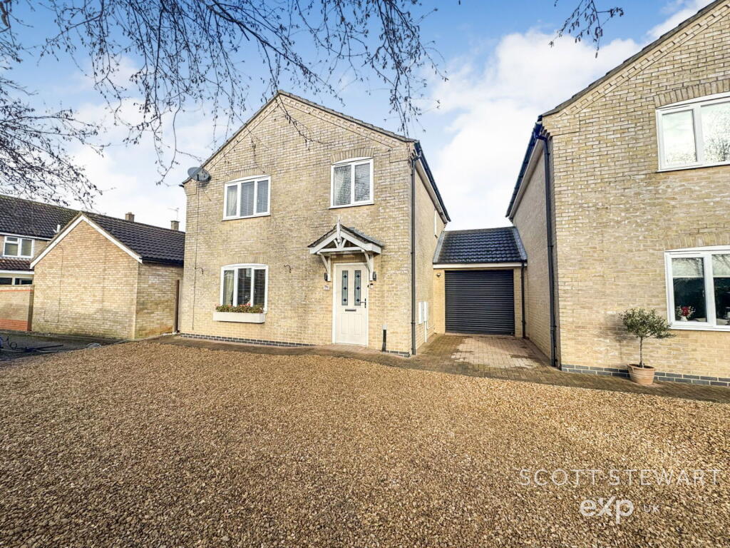 3 bedroom link detached house for sale in Hawthorne Drive, Whittlesey ...