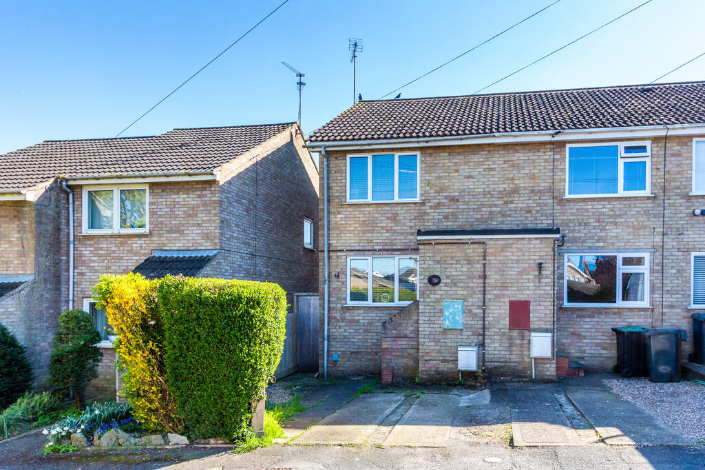 2 bedroom end of terrace house for sale in East Street, Irchester, NN29