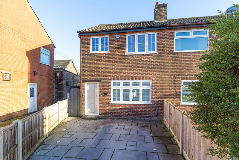 3 bedroom terraced house for sale in Warrington Road, Marus Bridge, WN3 ...