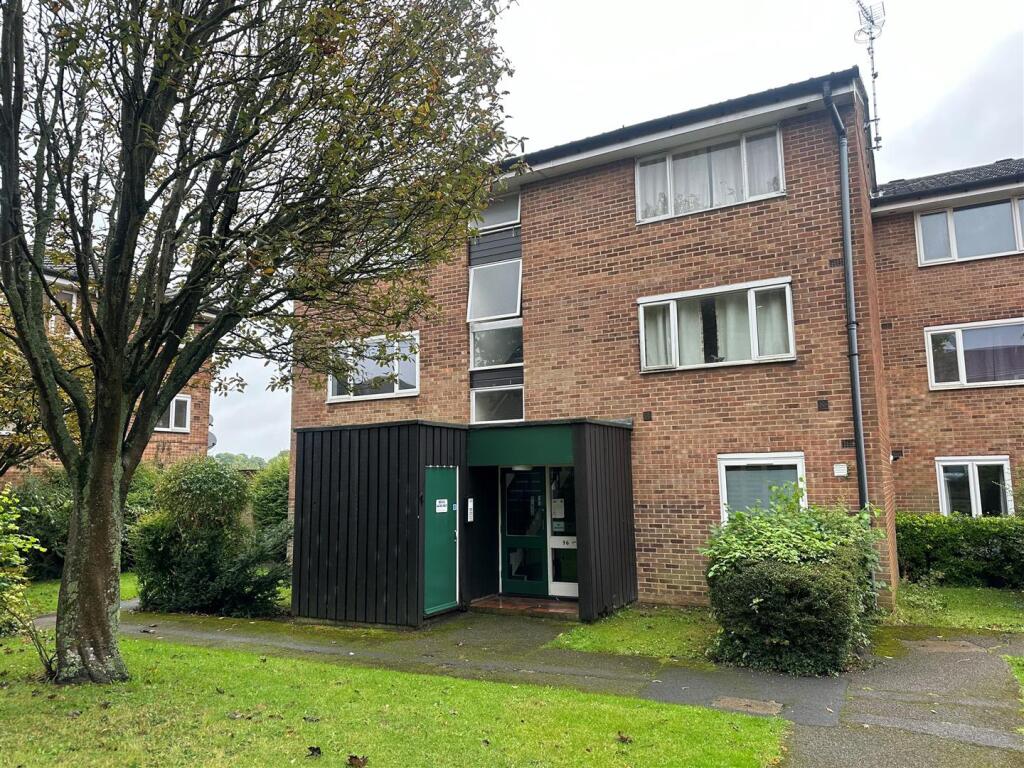 1 bedroom flat for sale in Pixton Way,Croydon,Surrey, CR0