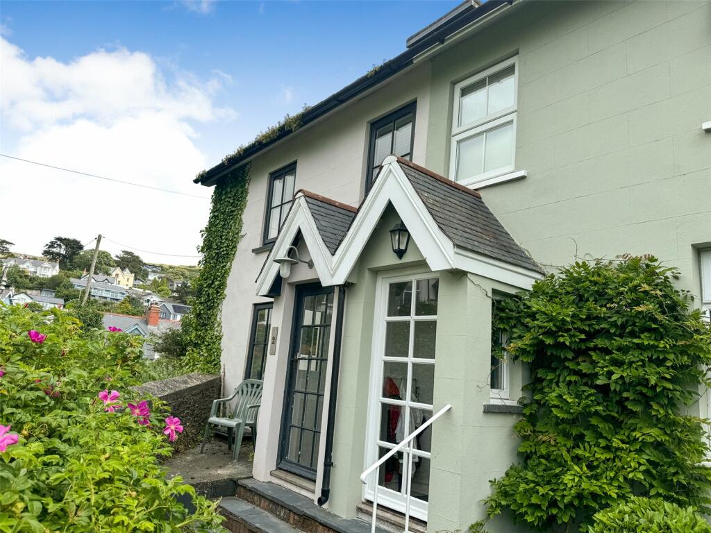 4 bedroom semi-detached house for sale in Moranedd, Aberdyfi, Gwynedd, LL35