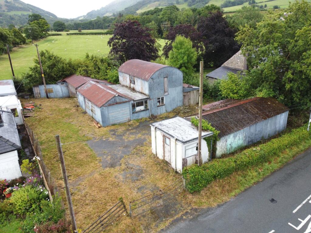 Plot for sale in Adj To The Glyn, Llanbrynmair, Powys, SY19