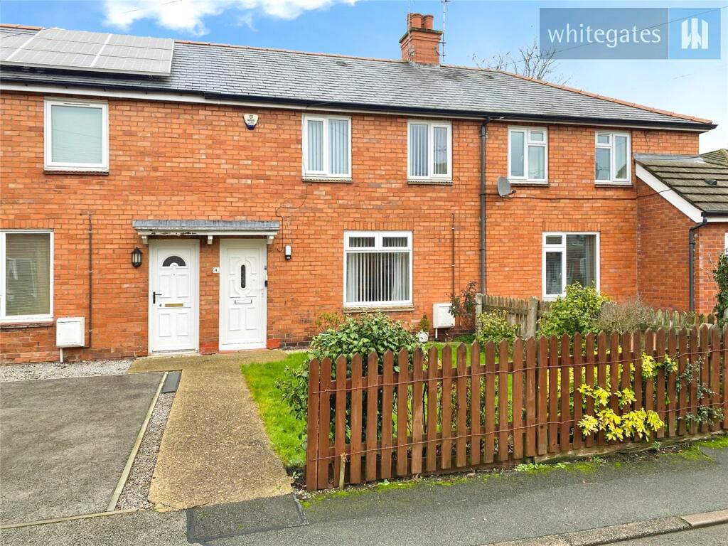 3 bedroom terraced house for sale in Haig Road, Wrexham, LL13