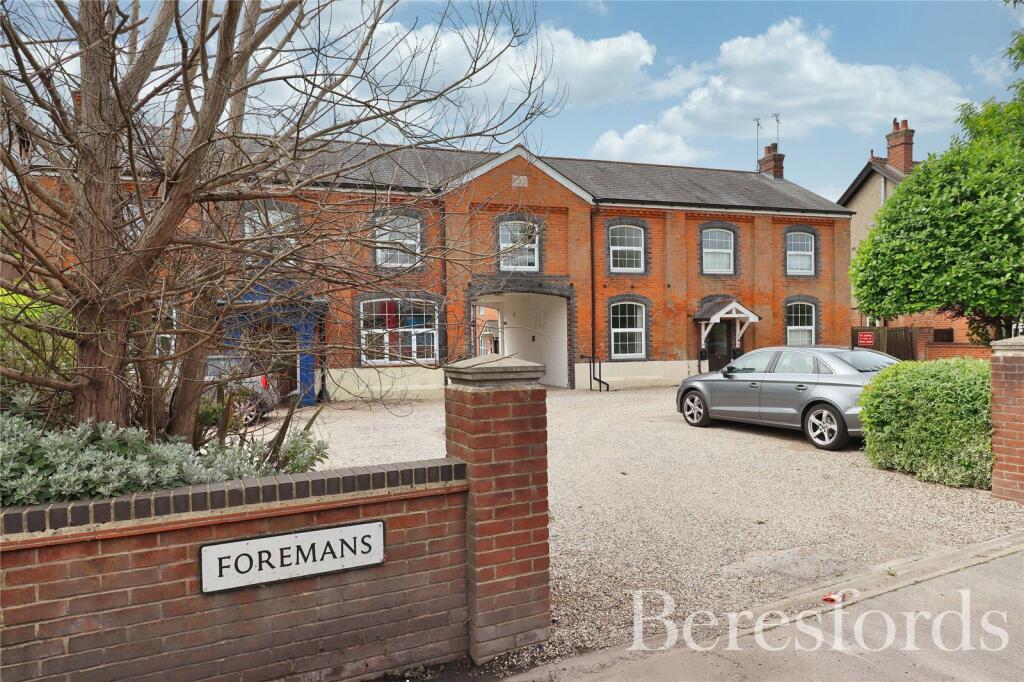 2 bedroom duplex for sale in Foremans, Roxwell Road, CM1