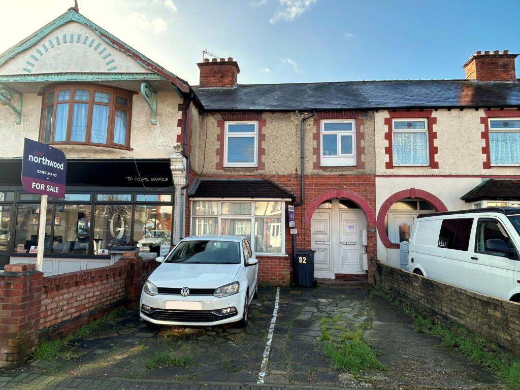 1 bedroom flat for sale in Chatsworth Avenue, Cosham, Portsmouth, PO6