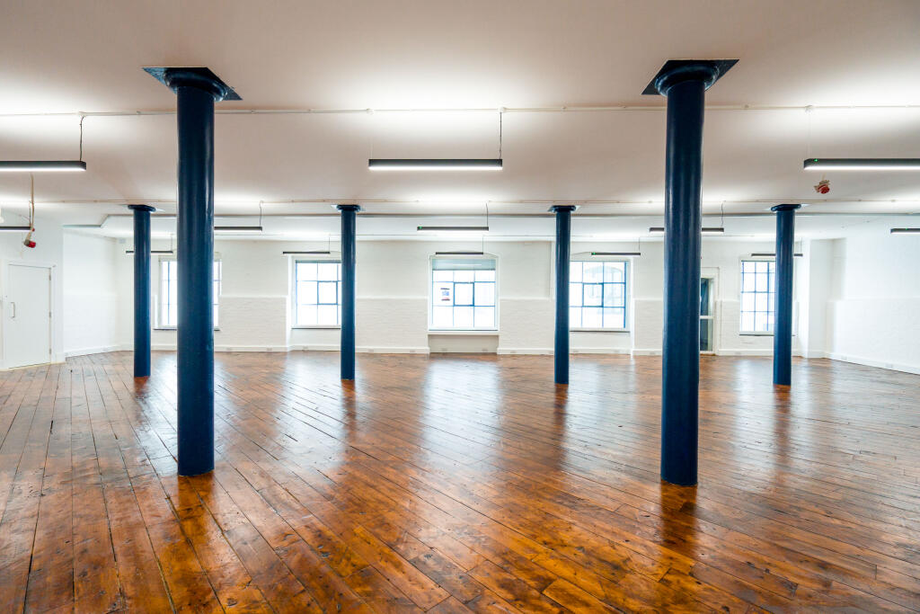 Office to lease in Chelsea Wharf, 15 Lots Road, London, SW10 0QJ, SW10