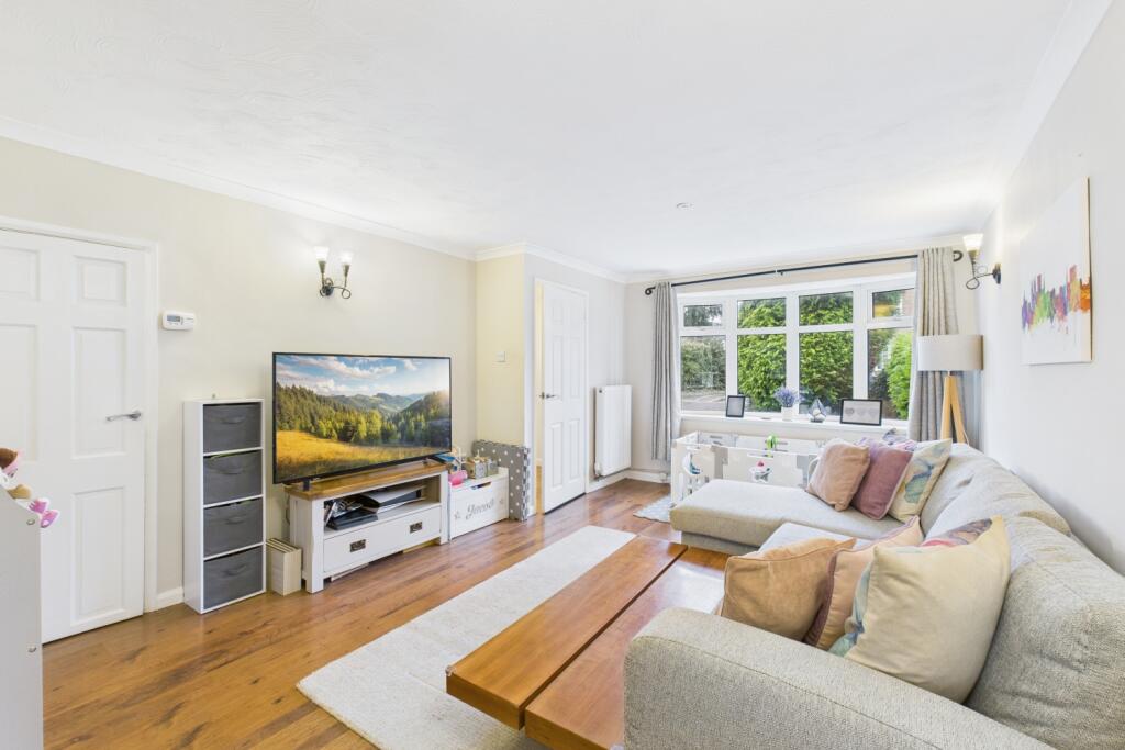 3 bedroom semi-detached house for sale in Caldbeck Close, York, YO30