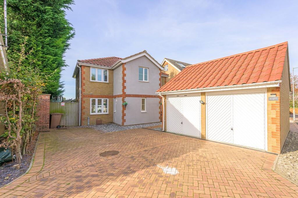 5 bedroom detached house for sale in Mulberry Lea, Upwell, Wisbech ...