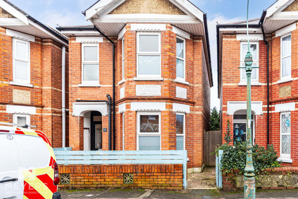 3 bedroom detached house for sale in Scotter Road, Bournemouth, BH7 6, BH7