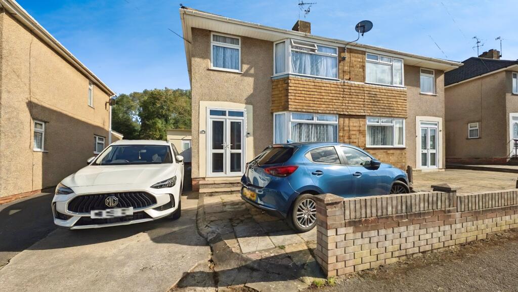 3 bedroom semi-detached house for sale in Milton Road, Yate, Bristol ...