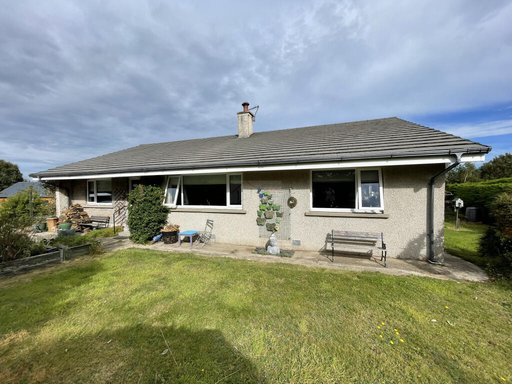 4 bedroom bungalow for sale in Grangeview, Alves, Forres, Scotland, IV36