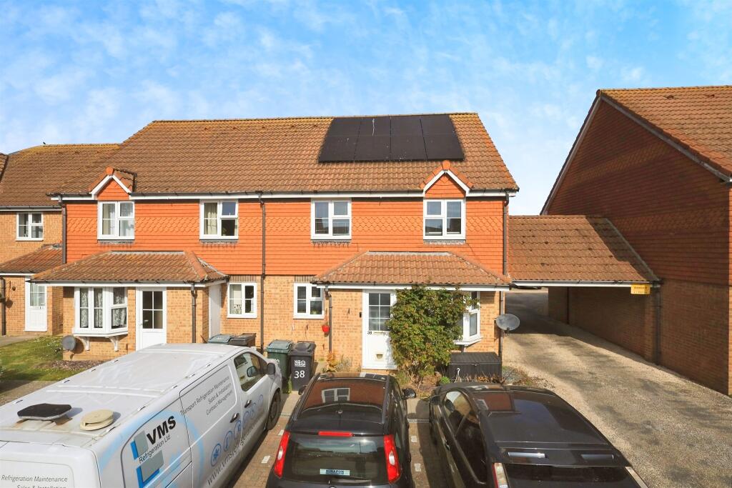 2 bedroom end of terrace house for sale in The Portlands, Eastbourne, BN23