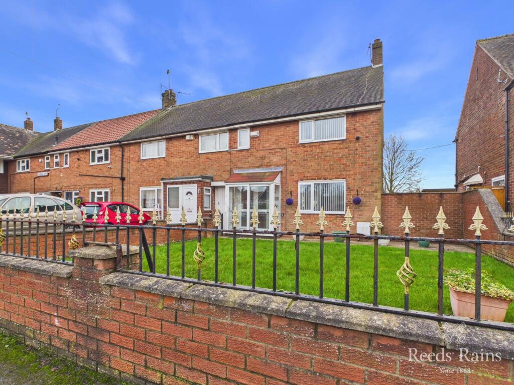 2 bedroom end of terrace house for sale in Stockwell Grove, Hull, East ...