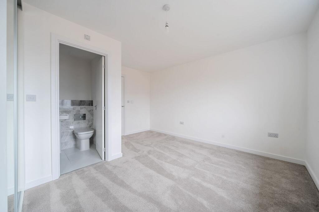 16 NURSERY RISE, THAKEHAM, PULBOROUGH, HORSHAM, WEST SUSSEX, RH20 3RD ...