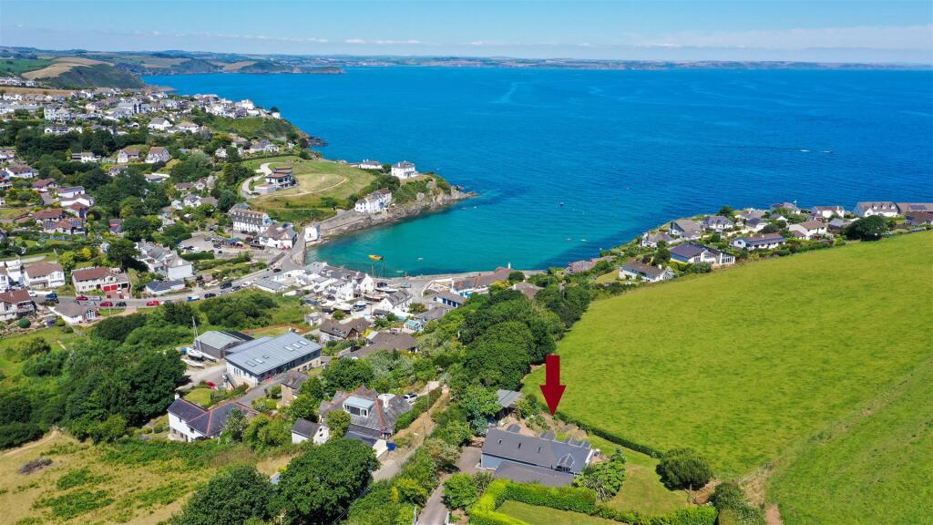 2 bedroom detached house for sale in Portmellon, PL26