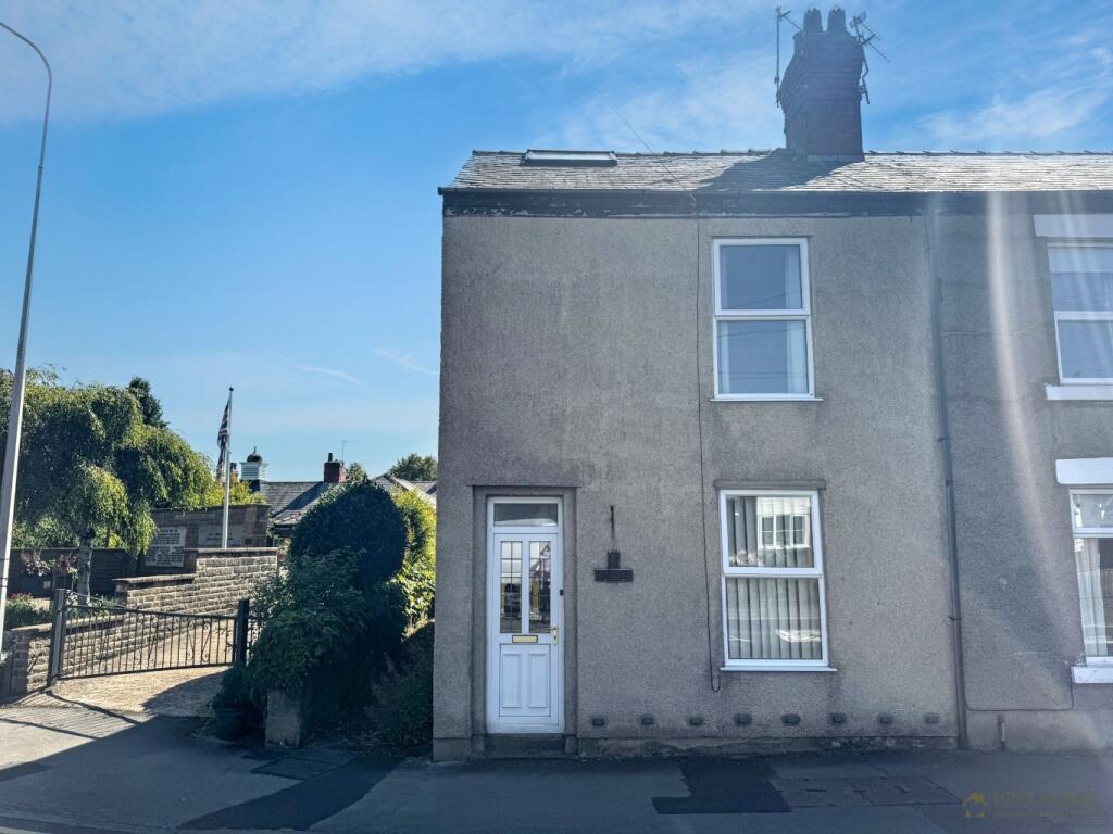 2 bedroom end of terrace house for sale in West View, Park Hill Road ...