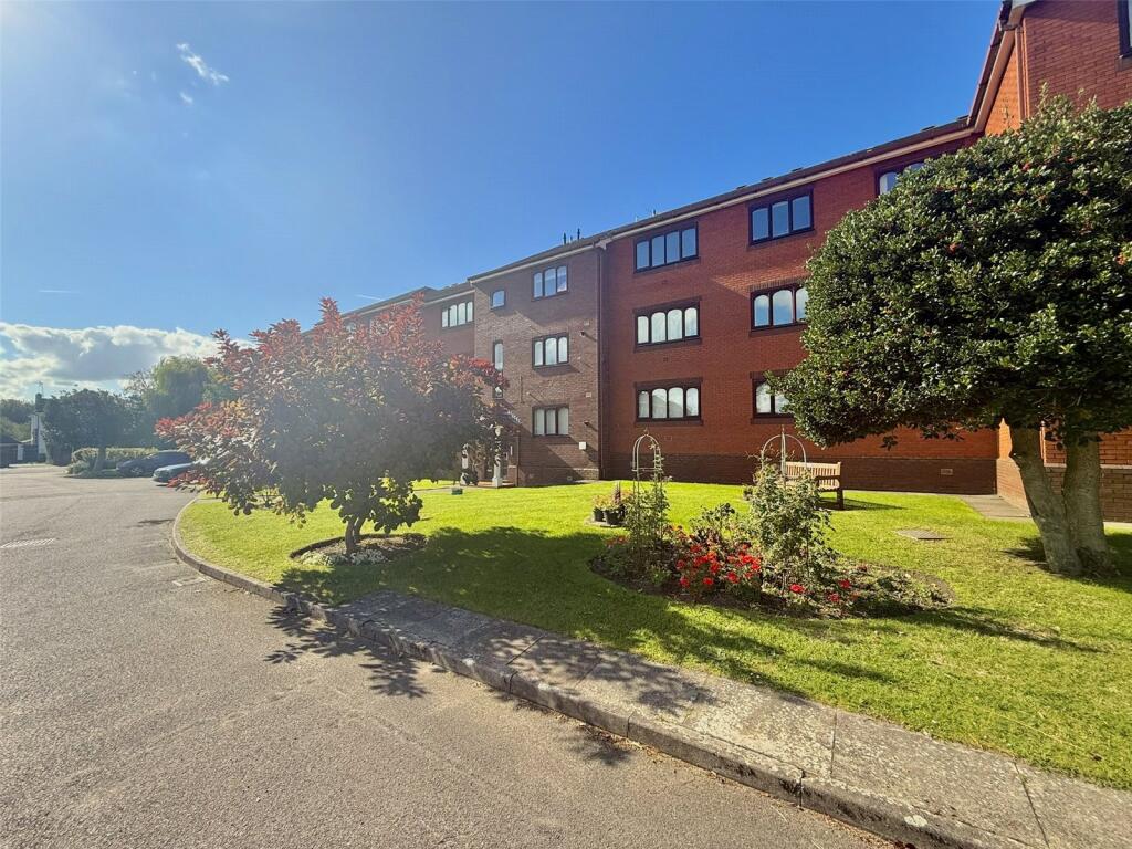 1 bedroom apartment for sale in Cavendish Court, Southport, PR9