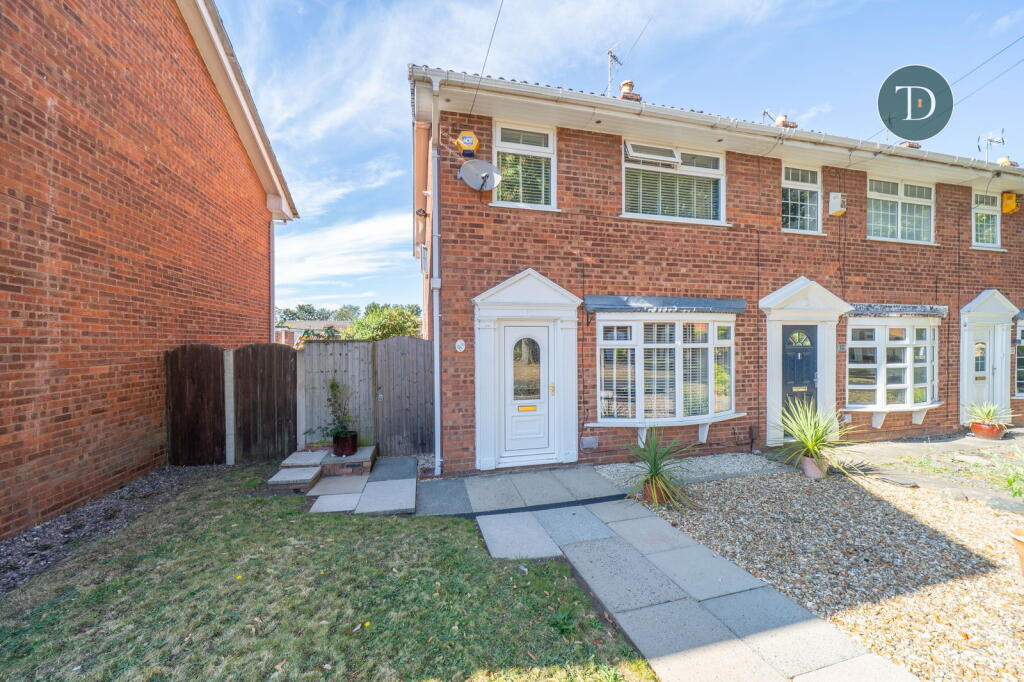 3 bedroom end of terrace house for sale in Finstall Road, Spital ...