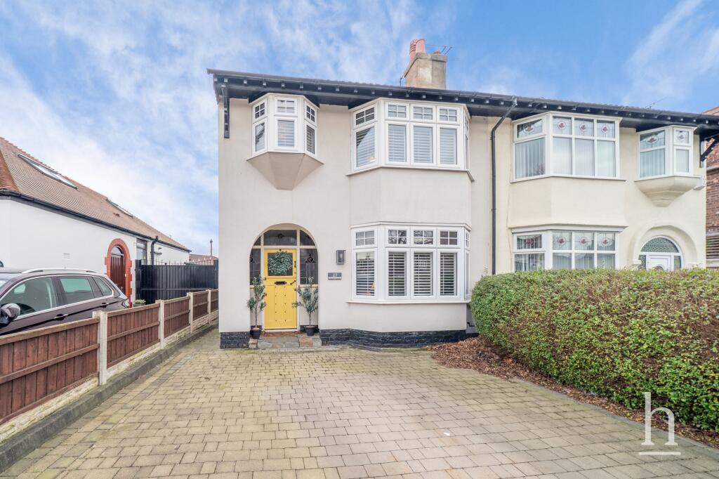 3 bedroom semi-detached house for sale in Marlowe Road, Wallasey, CH44