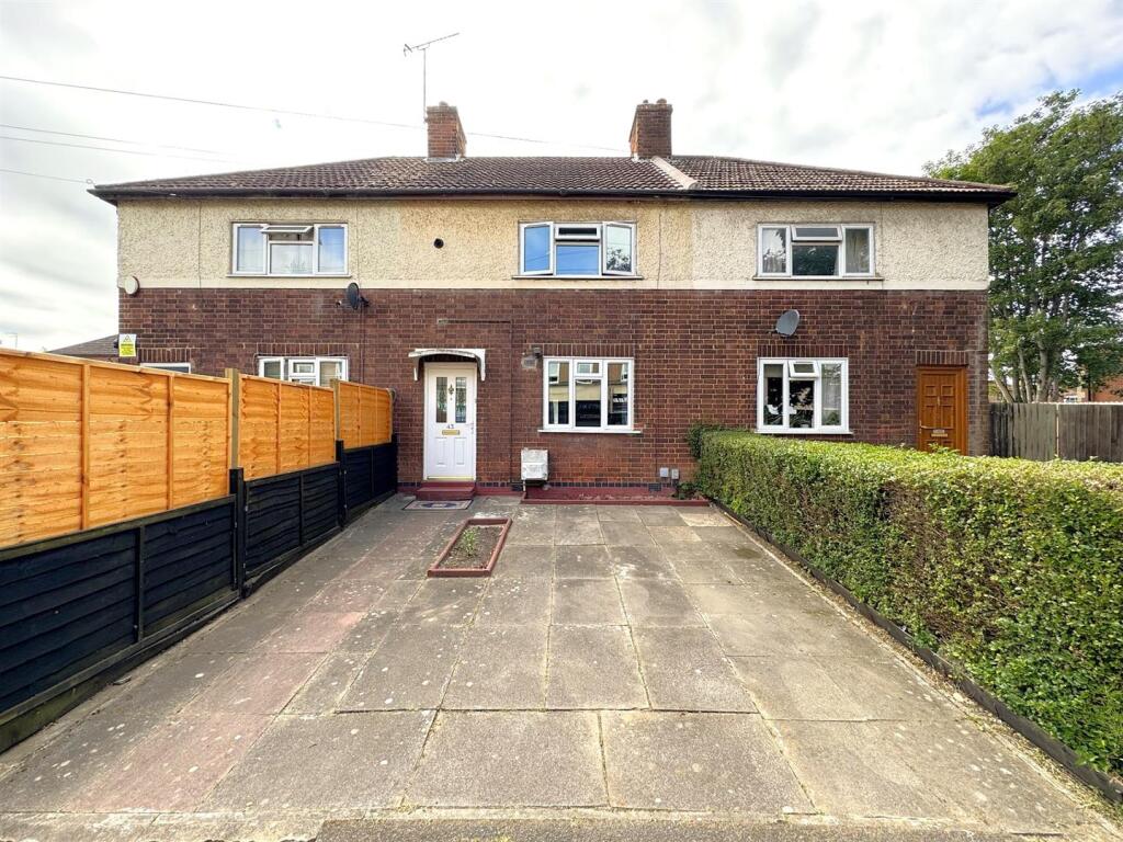 3 bedroom terraced house for sale in Rockingham Road, Corby, NN17